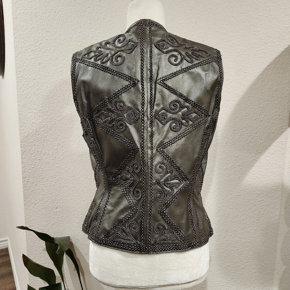 Vintage Double D Ranch Leather Embroidered Vest - S - Gem